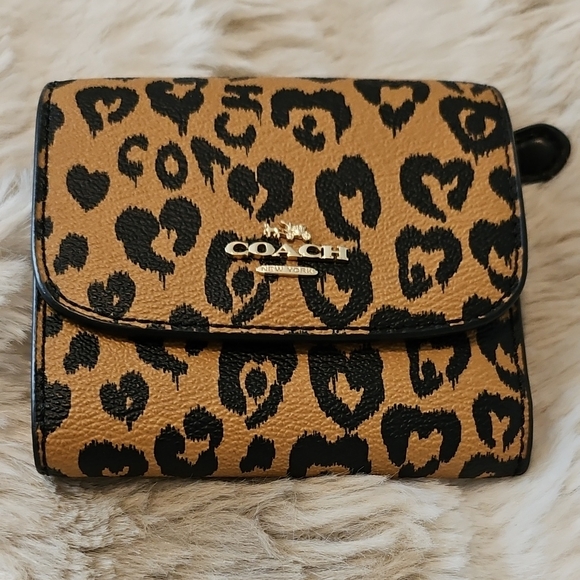 Coach | Bags | Coach Tan And Black Leopard Print Wallet | Poshmark